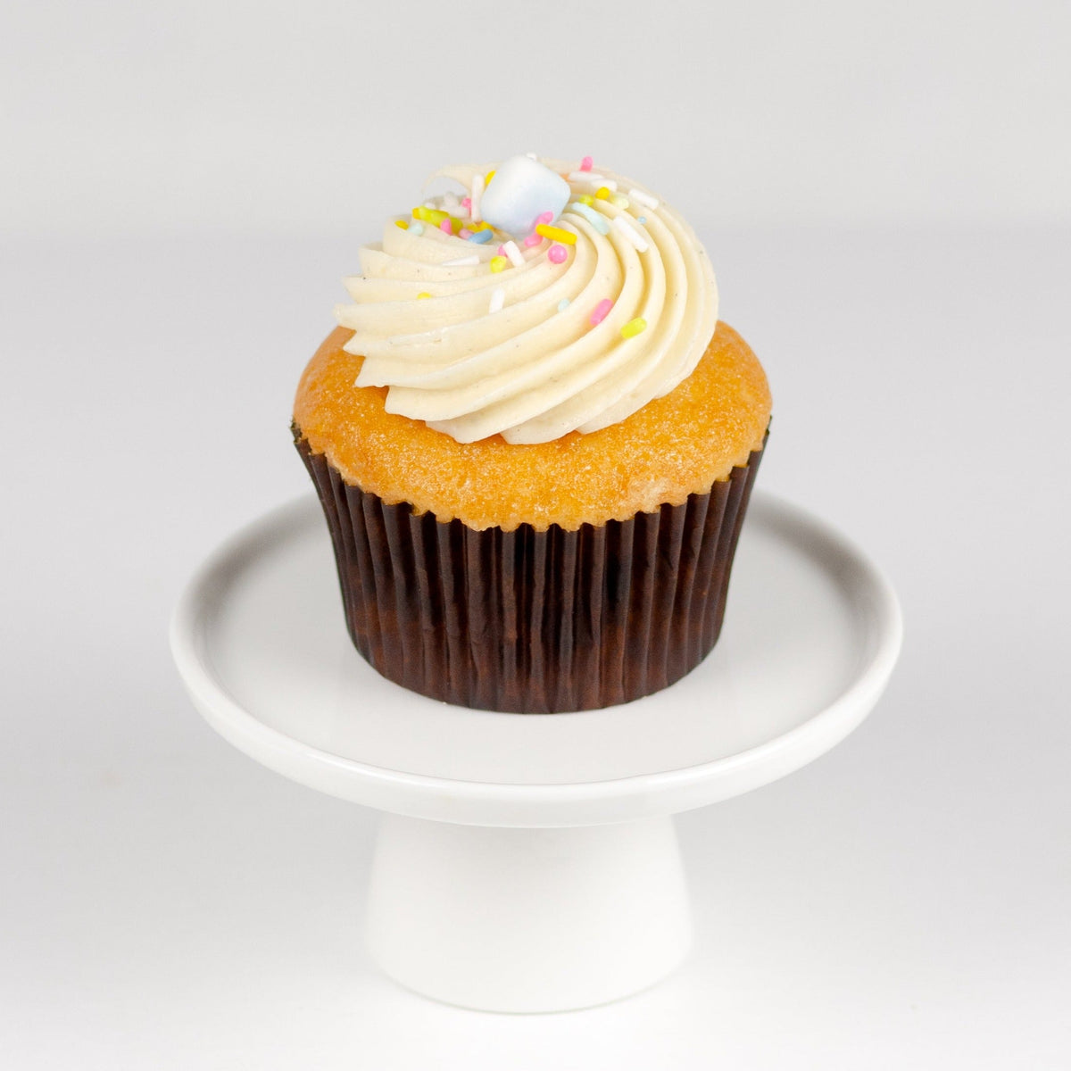 La Rocca™ Vanilla Bean Cupcakes - Six Pack – La Rocca Creative Kitchen ...