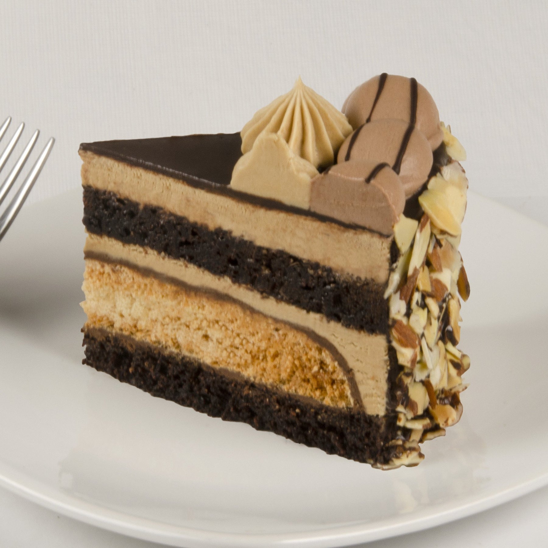 La Rocca™ Jamocha Almond Fudge Cake – La Rocca Creative Kitchen Midtown